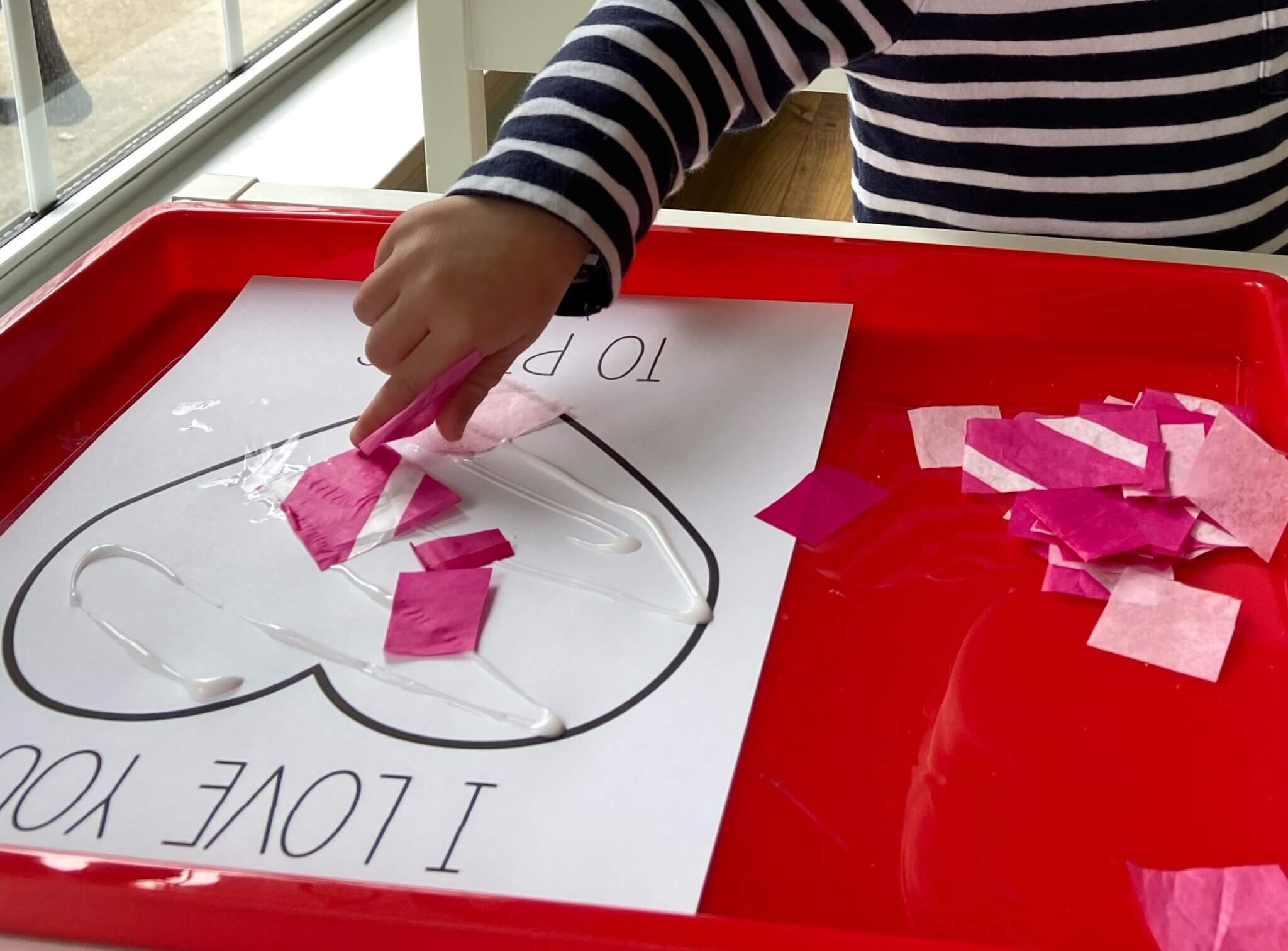 Easy Valentine's Day Craft - Make Teaching Sweet